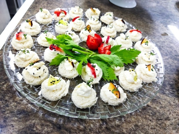 Canapés :: Tudo de Turismo e Hospitalidade